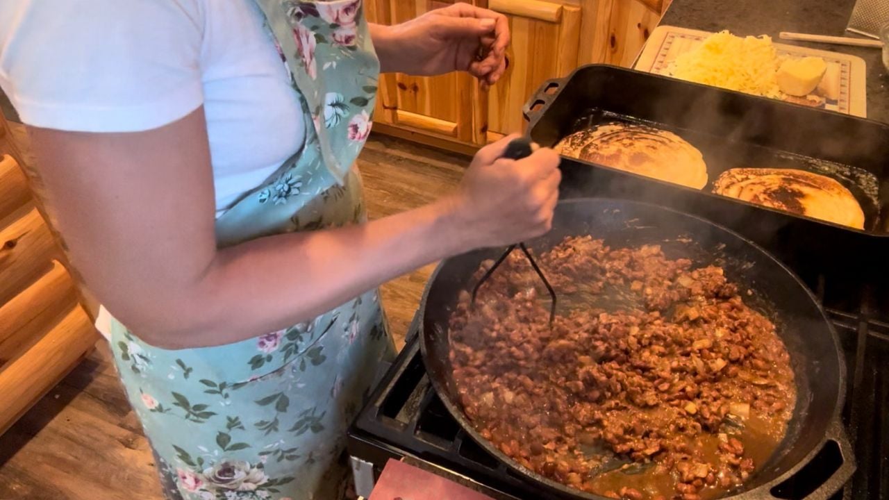 Homemade Refried Beans - Quick And Easy Recipe - Wagon Wheel Homestead