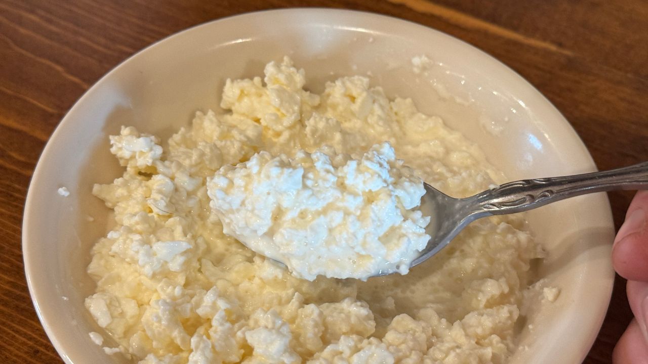 How To Make Raw Cottage Cheese Using Clabber Culture - Wagon Wheel ...